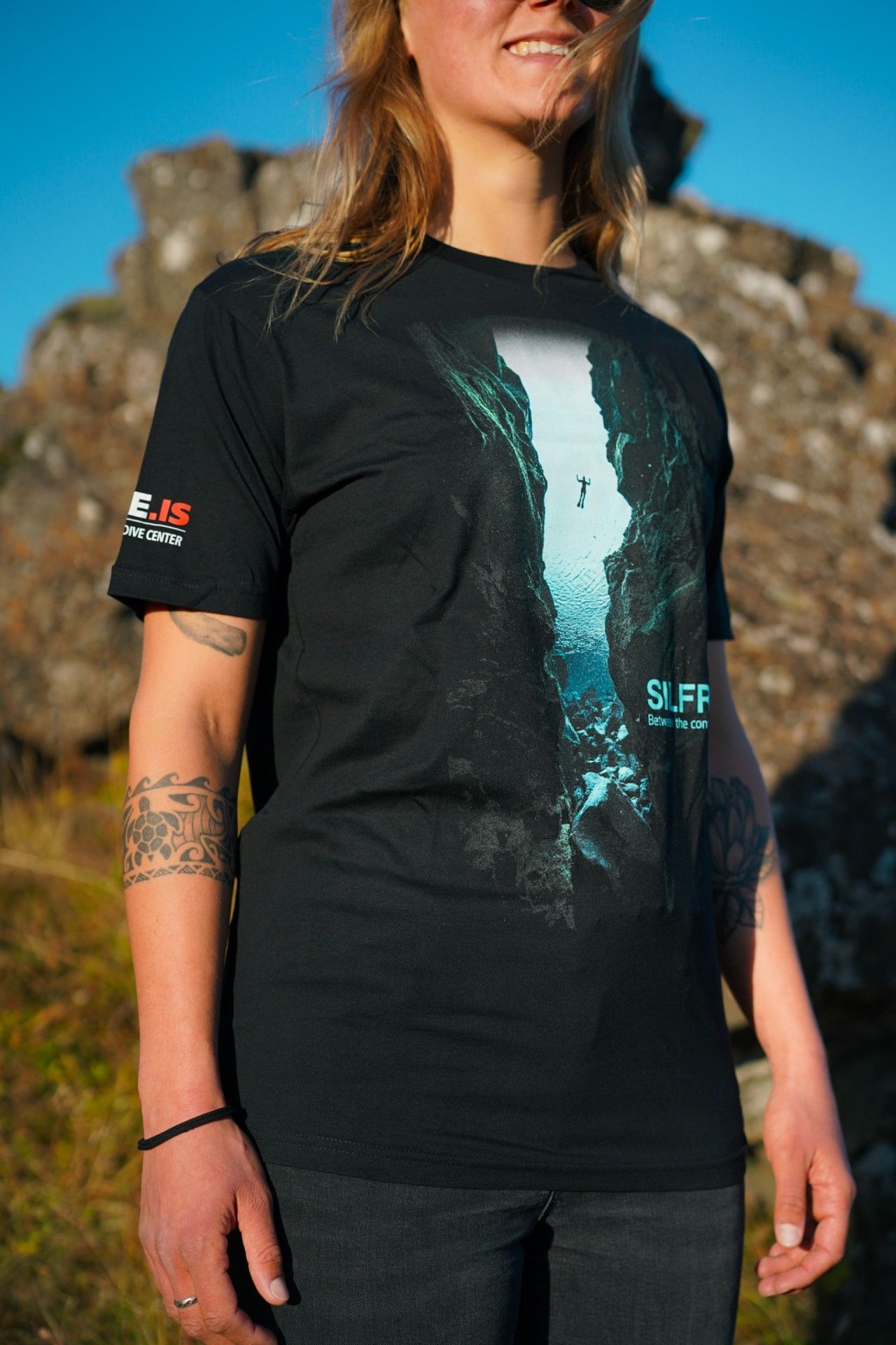 Merch by DIVE.IS ICELAND
