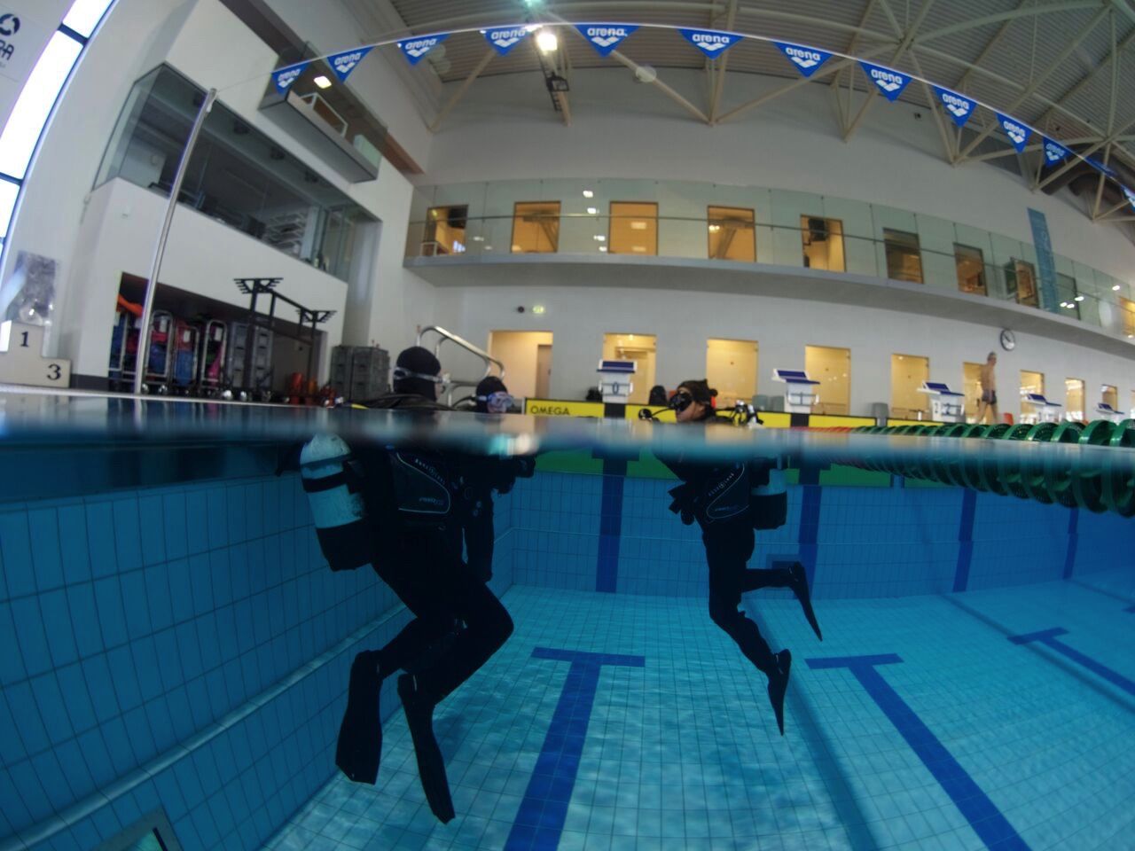 Dry Suit Diver Course - DIVE.IS - Iceland